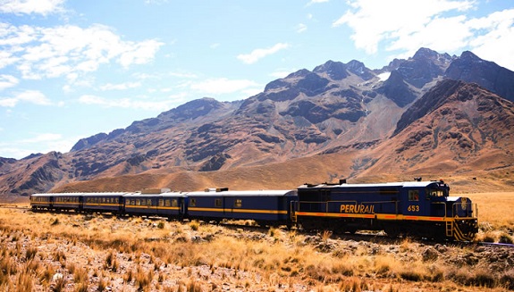 Start Packet Peru-Tourist bus or Titicaca Peru rail- train from Puno to ...